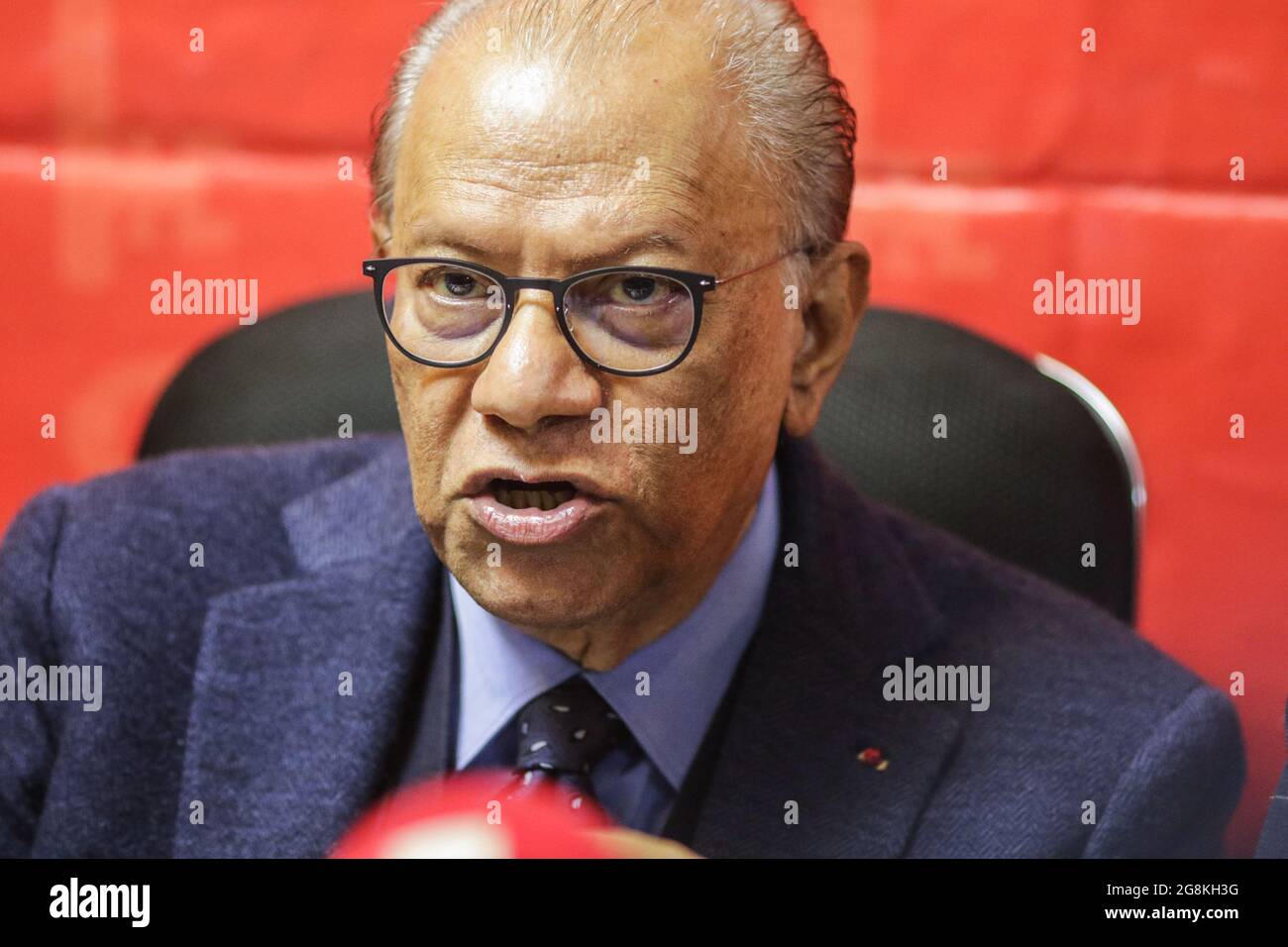 Navinchandra Ramgoolam, GCSK, FRCP (born 14 July 1947) is a Mauritian ...