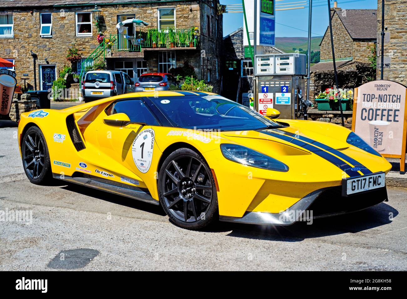 Ford supercar hi-res stock photography and images - Alamy