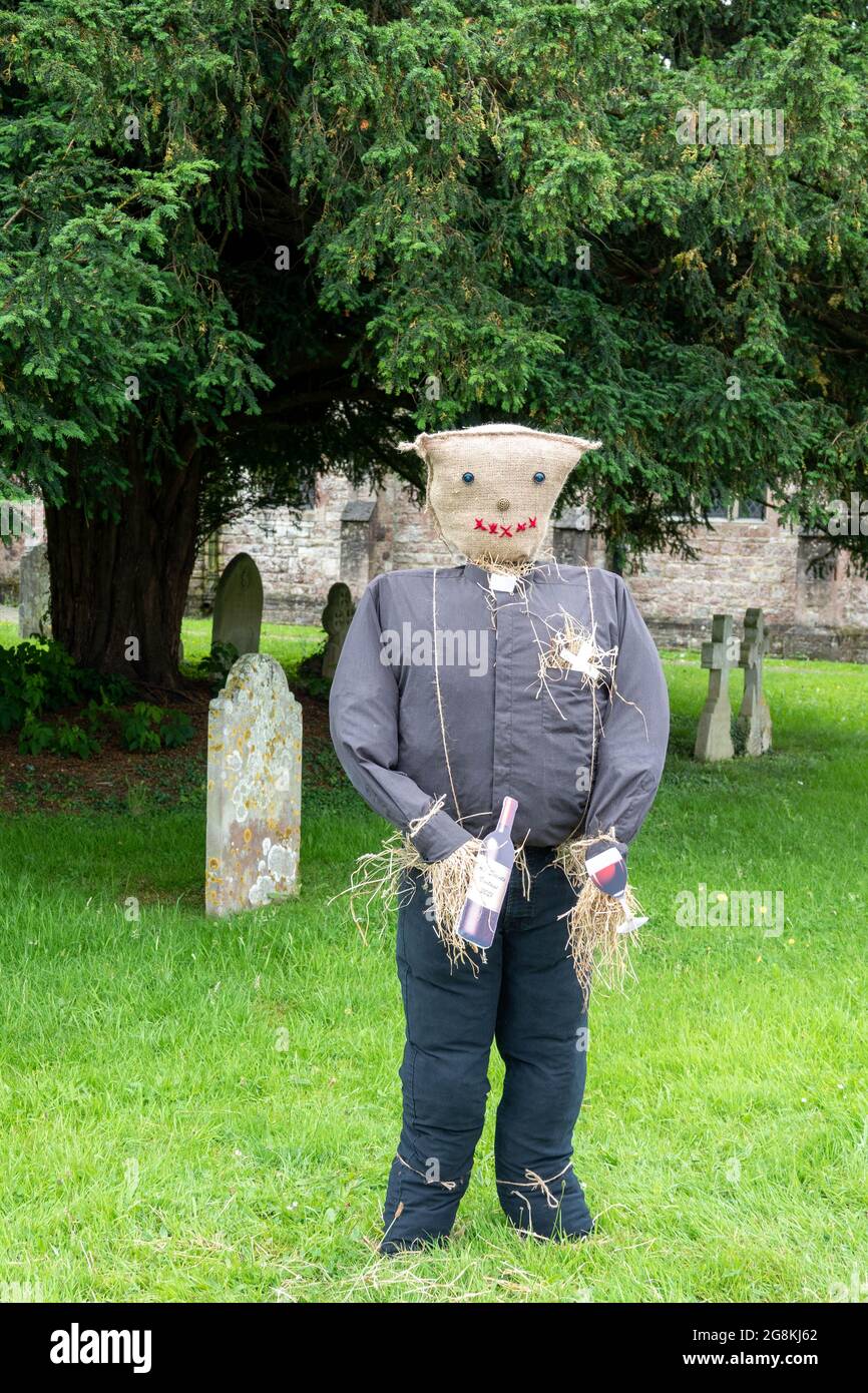 Dog scarecrow hi-res stock photography and images - Alamy