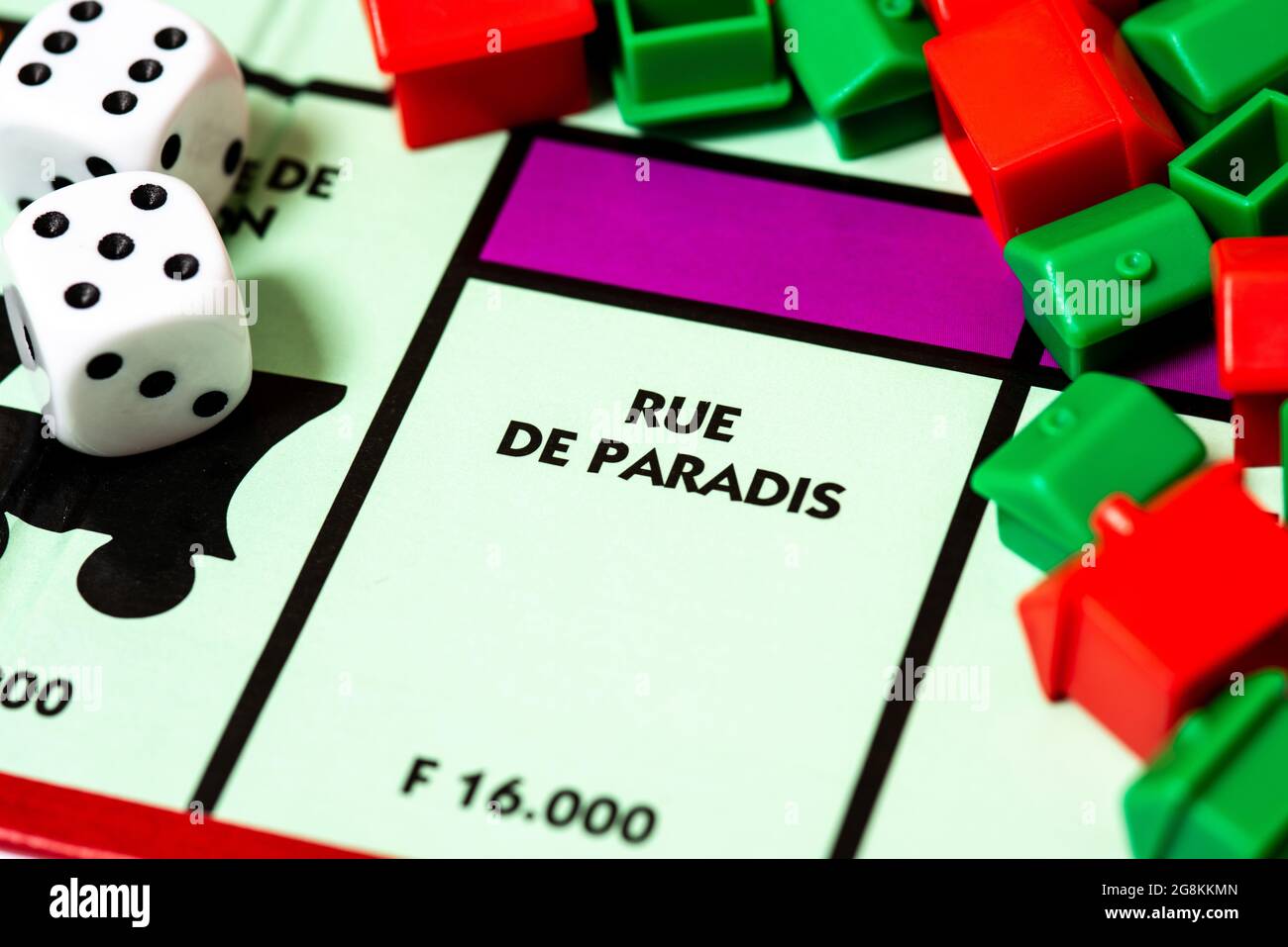 Close up of Rue de Paradis on a French Monopoly Board Stock Photo - Alamy