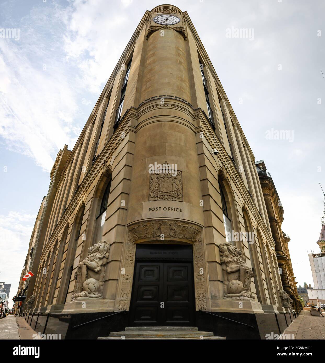 Post Office Building in Ottawa Stock Photo - Alamy
