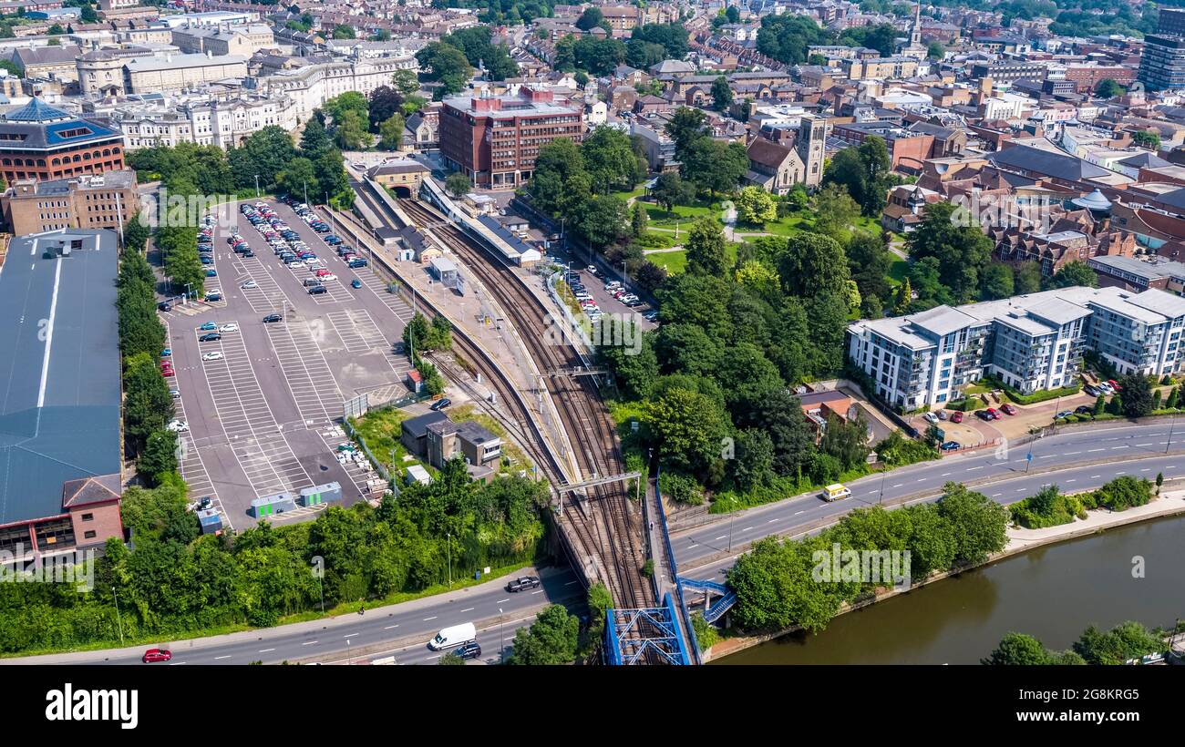 Maidstone Railway Station Stock Photo - Alamy
