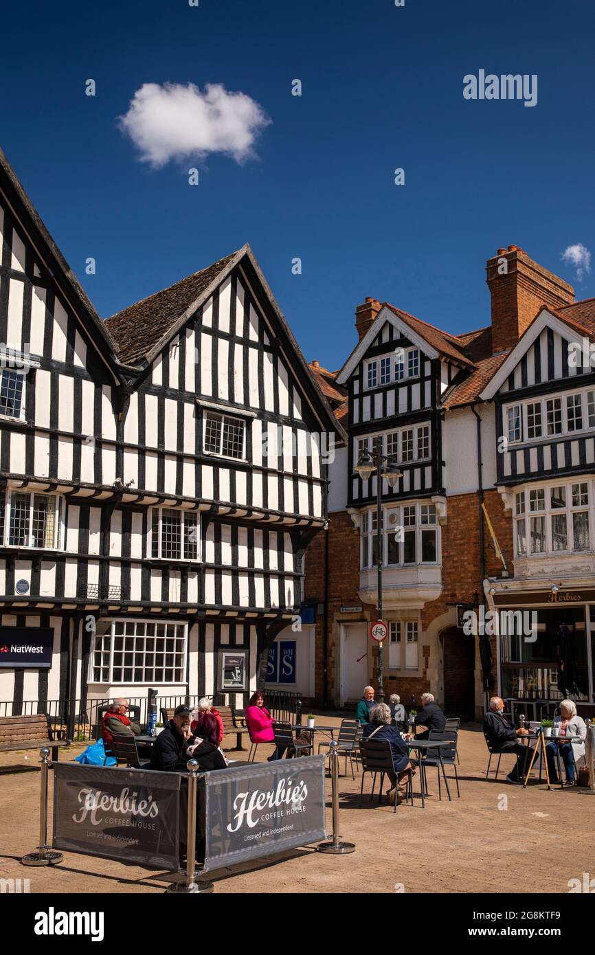 UK, England, Worcestershire, Evesham, Herbies Coffee shop customers in ...