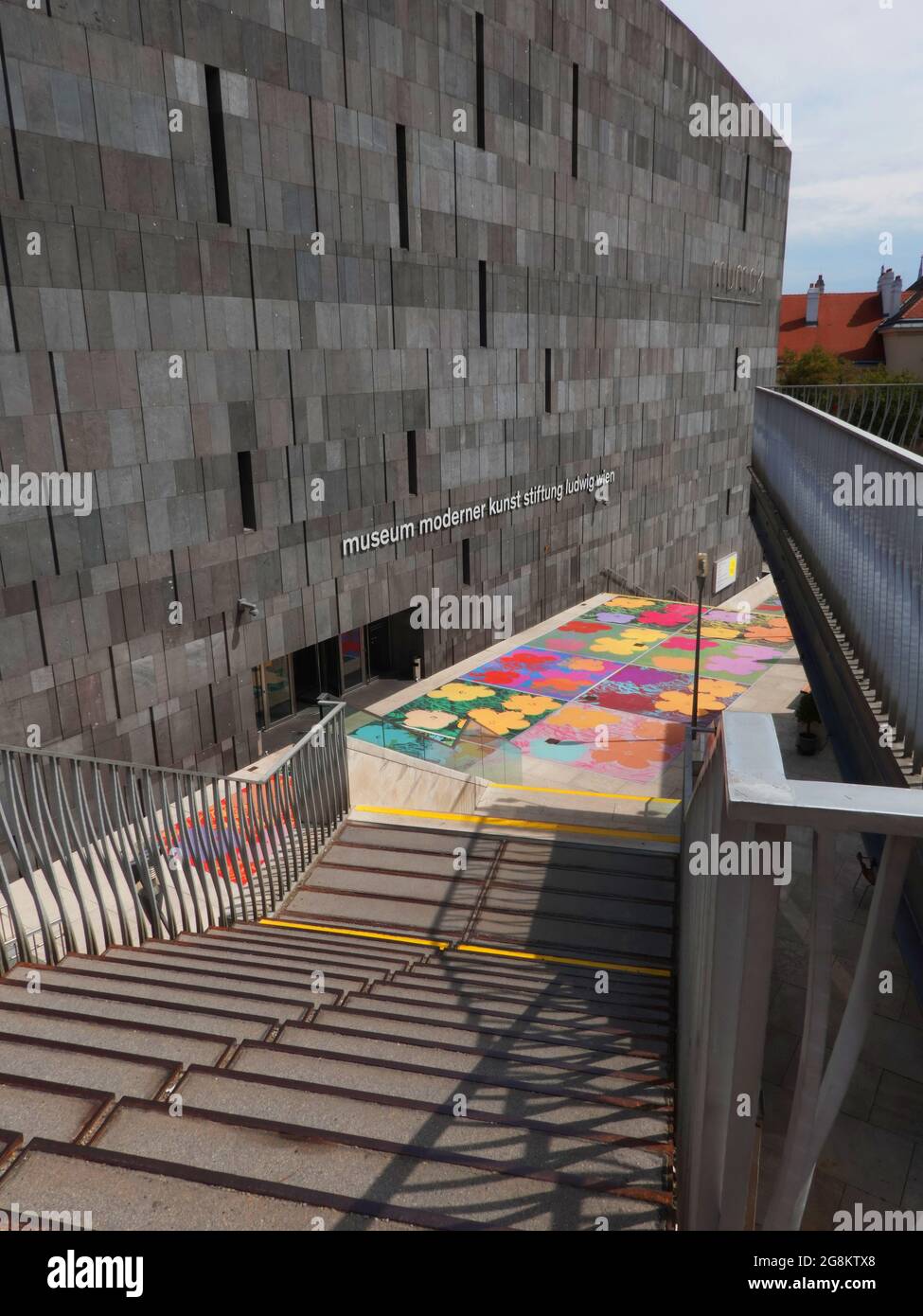 Wiener moderne hi-res stock photography and images - Alamy