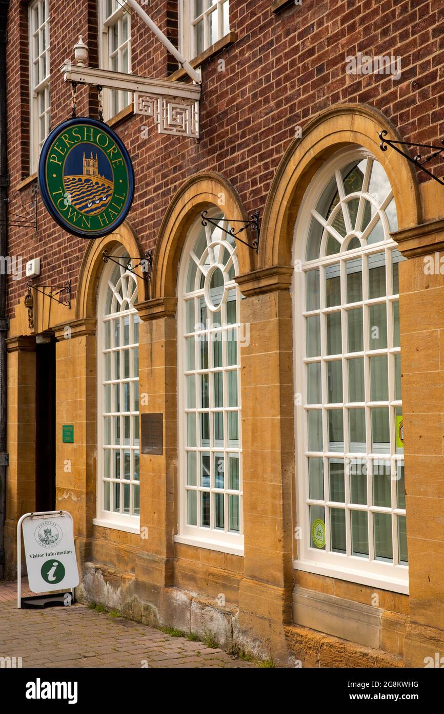 UK, England, Worcestershire, Pershore, High Street, Arched windows of ...