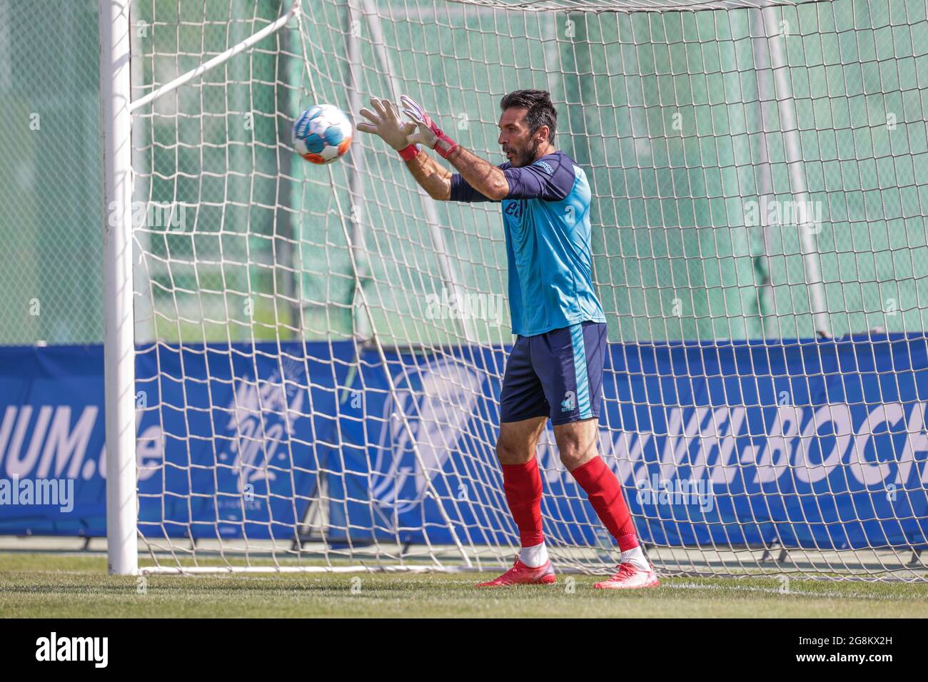 Brixen, Italy. 21st July, 2021. Football: Test matches, VfL Bochum - FC ...