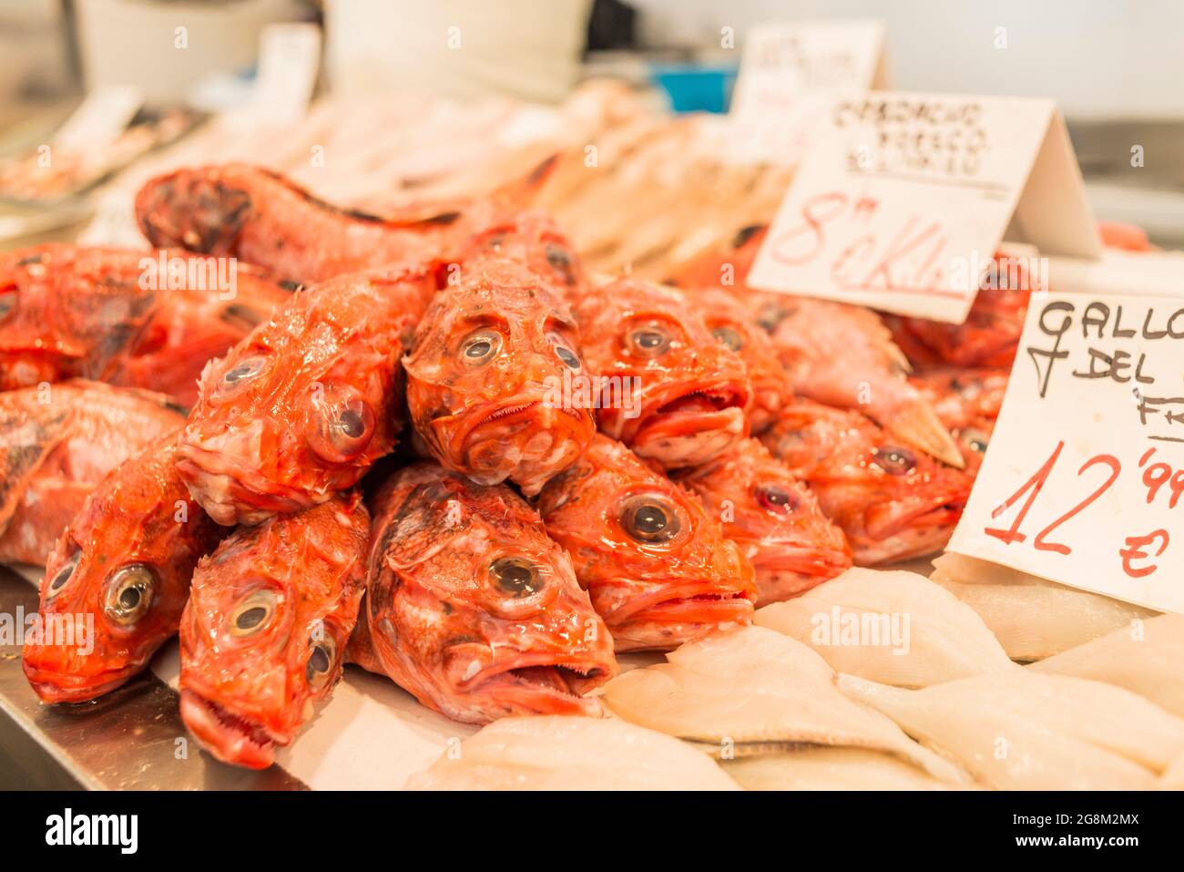 Healthy fats source hi-res stock photography and images - Alamy