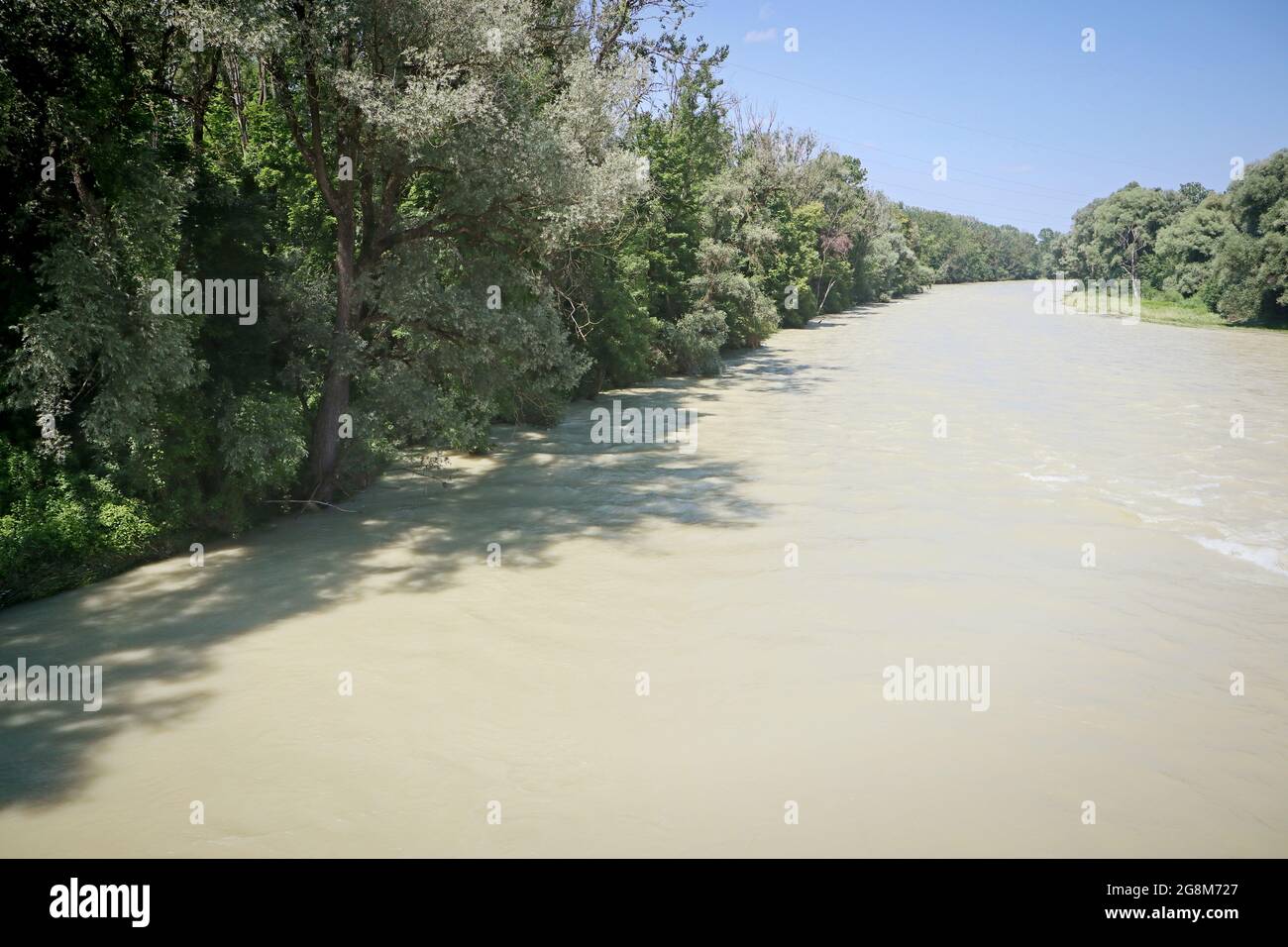 Isar banks disaster hi-res stock photography and images - Alamy
