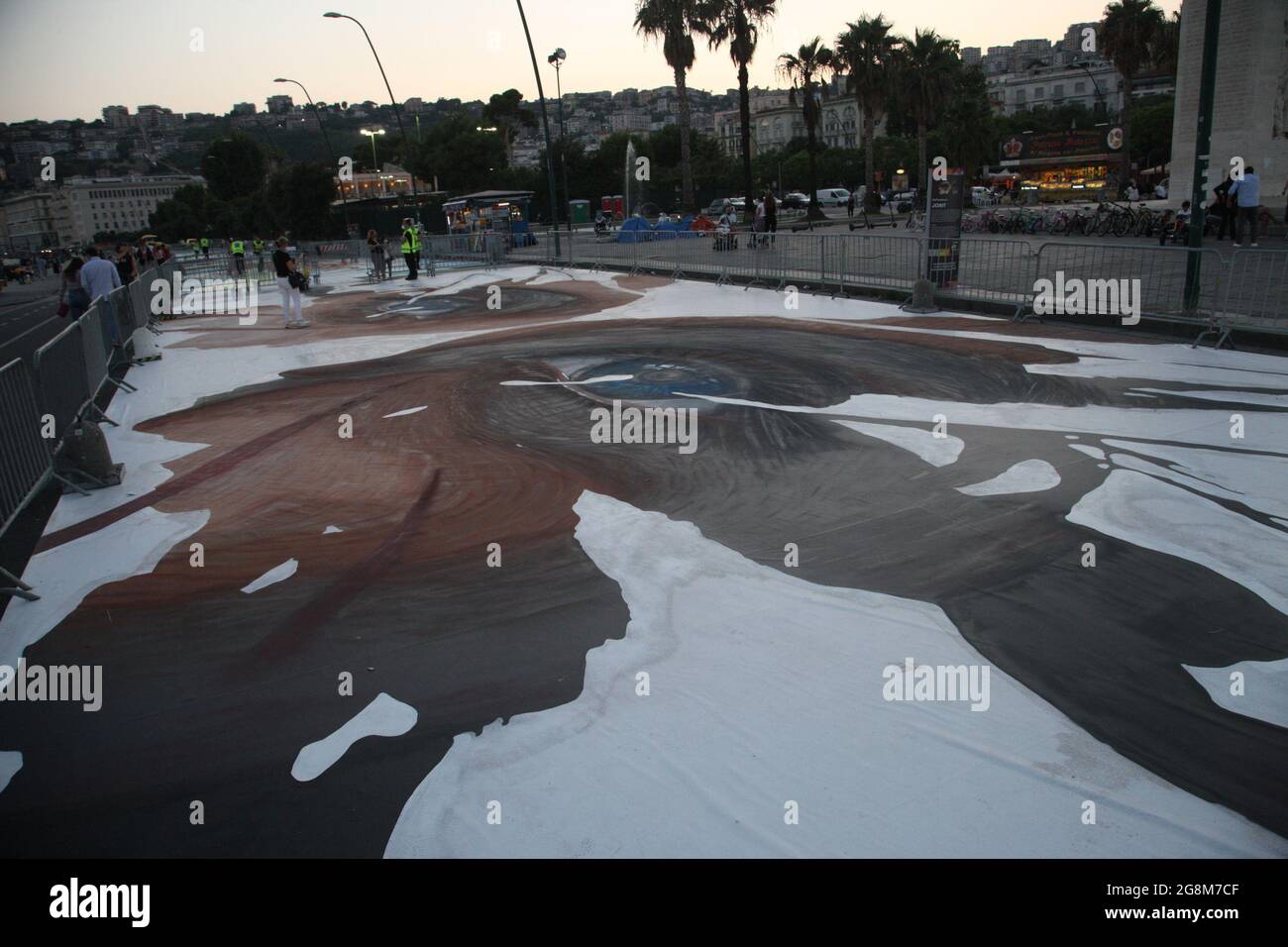GV of murales. 3 square kilometers of murals by various Neapolitan ...