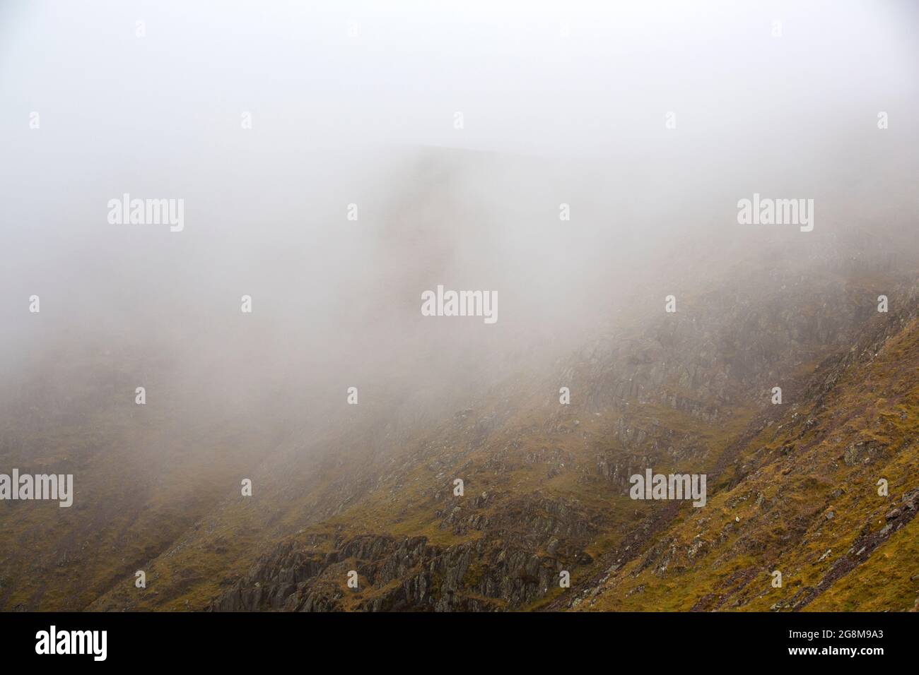 Low cloud on Red Screes, Lake District, UK Stock Photo - Alamy