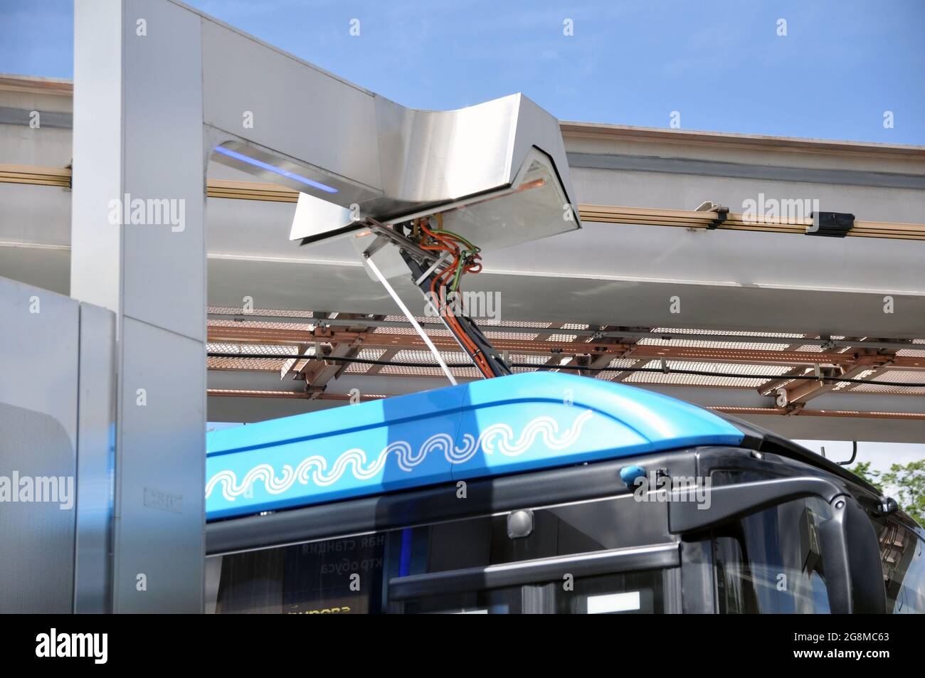 Electric bus charging hi-res stock photography and images - Alamy