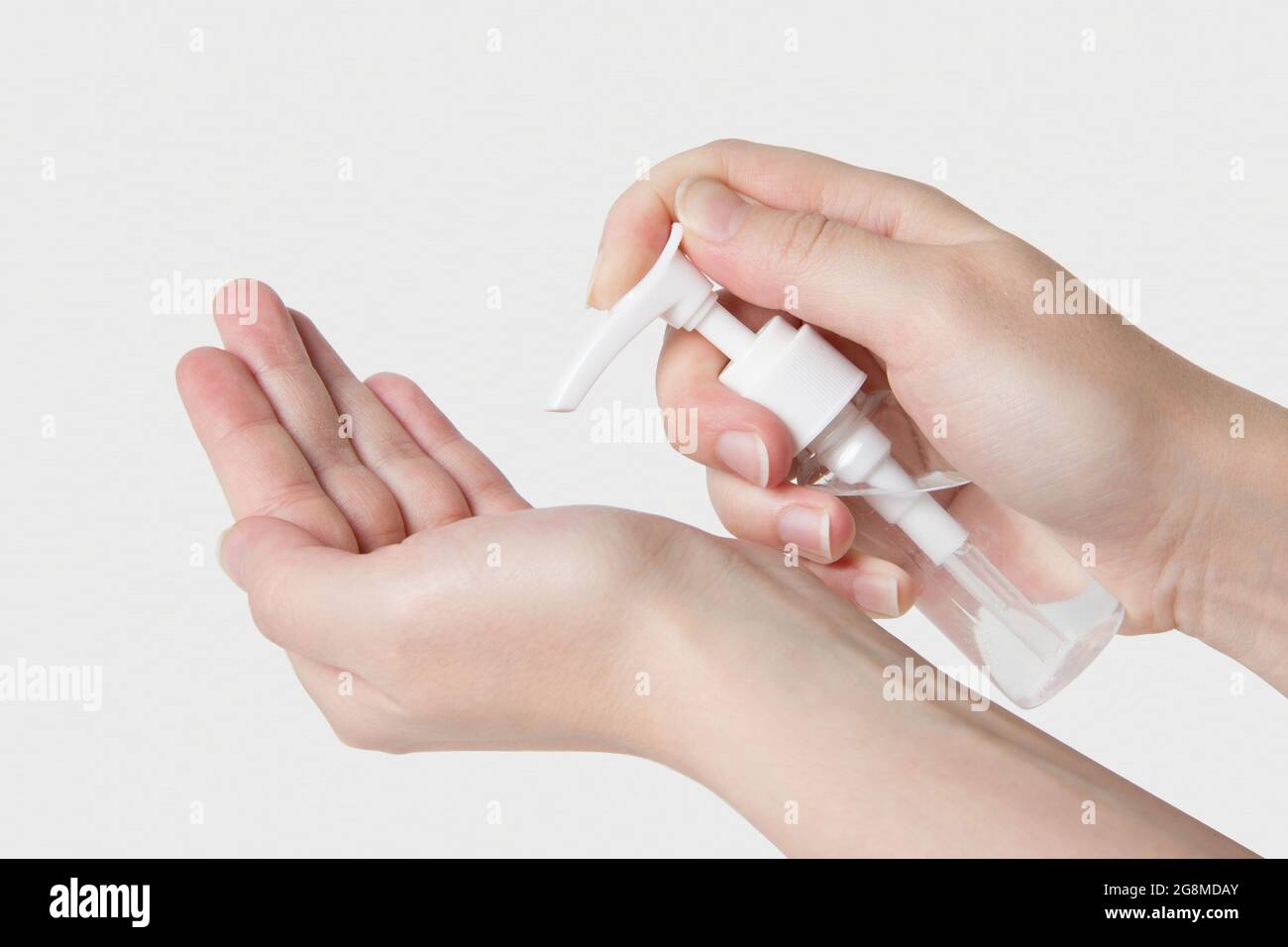 Please use hand sanitizer hi-res stock photography and images - Alamy