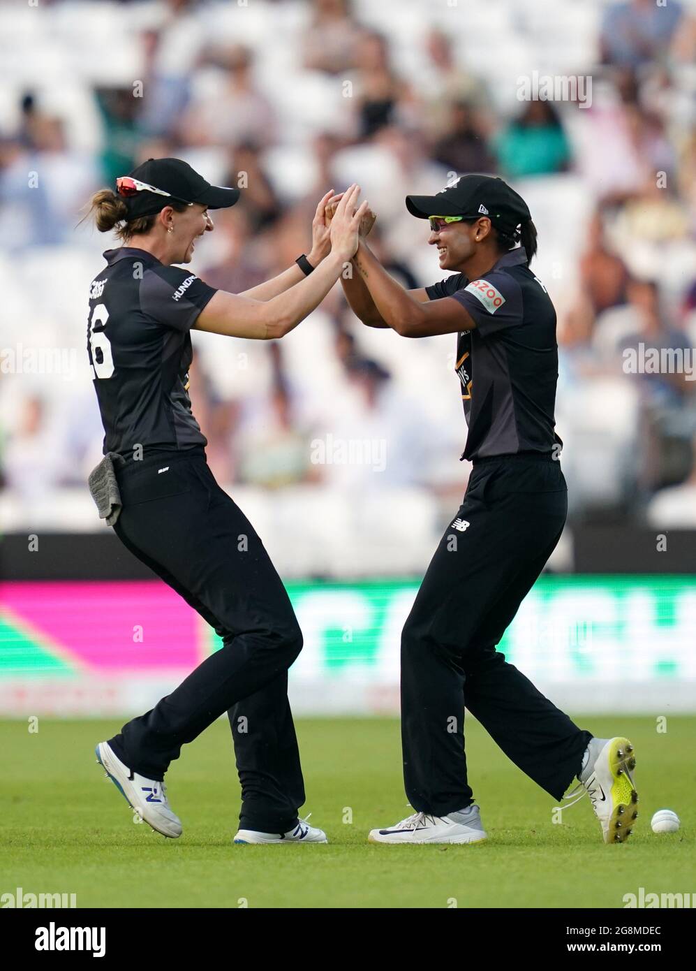 Kennington cross hi-res stock photography and images - Alamy