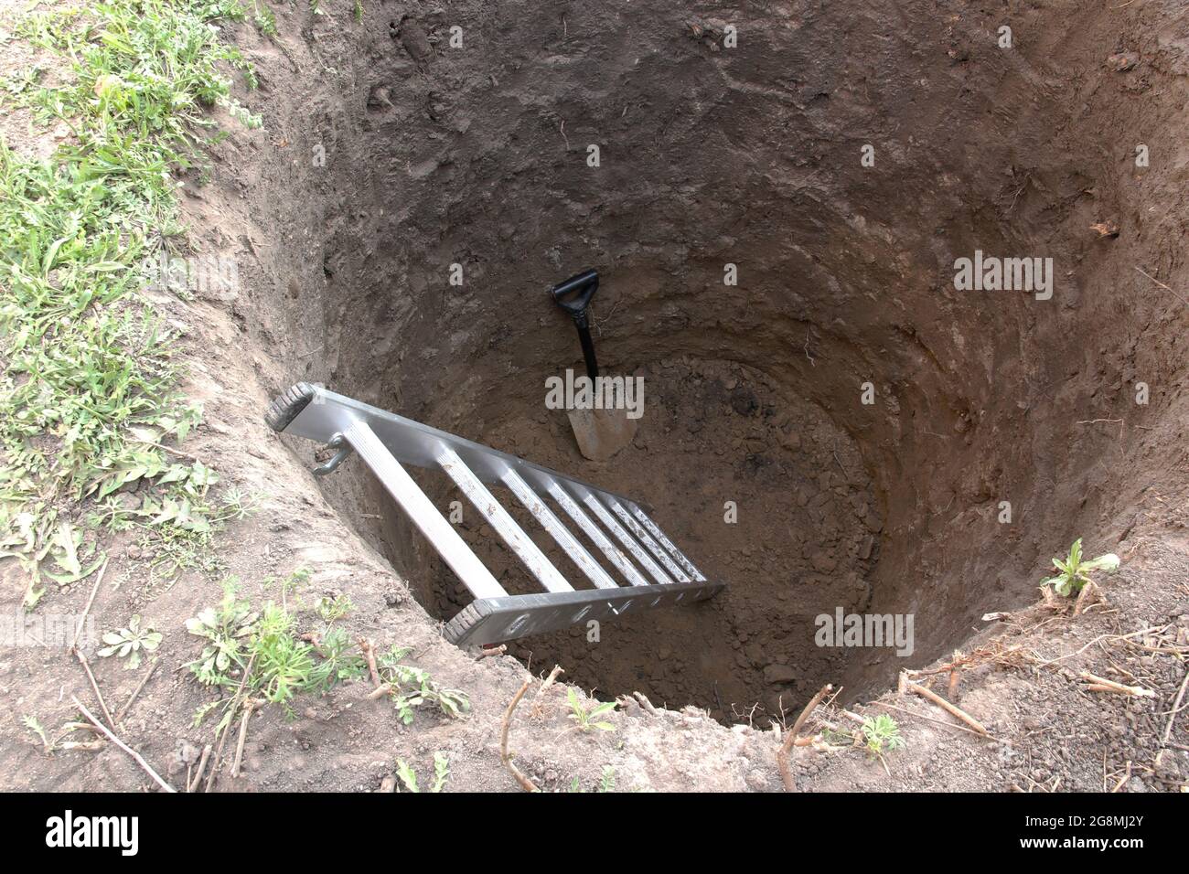 Sinking sand ground earth hi-res stock photography and images - Alamy