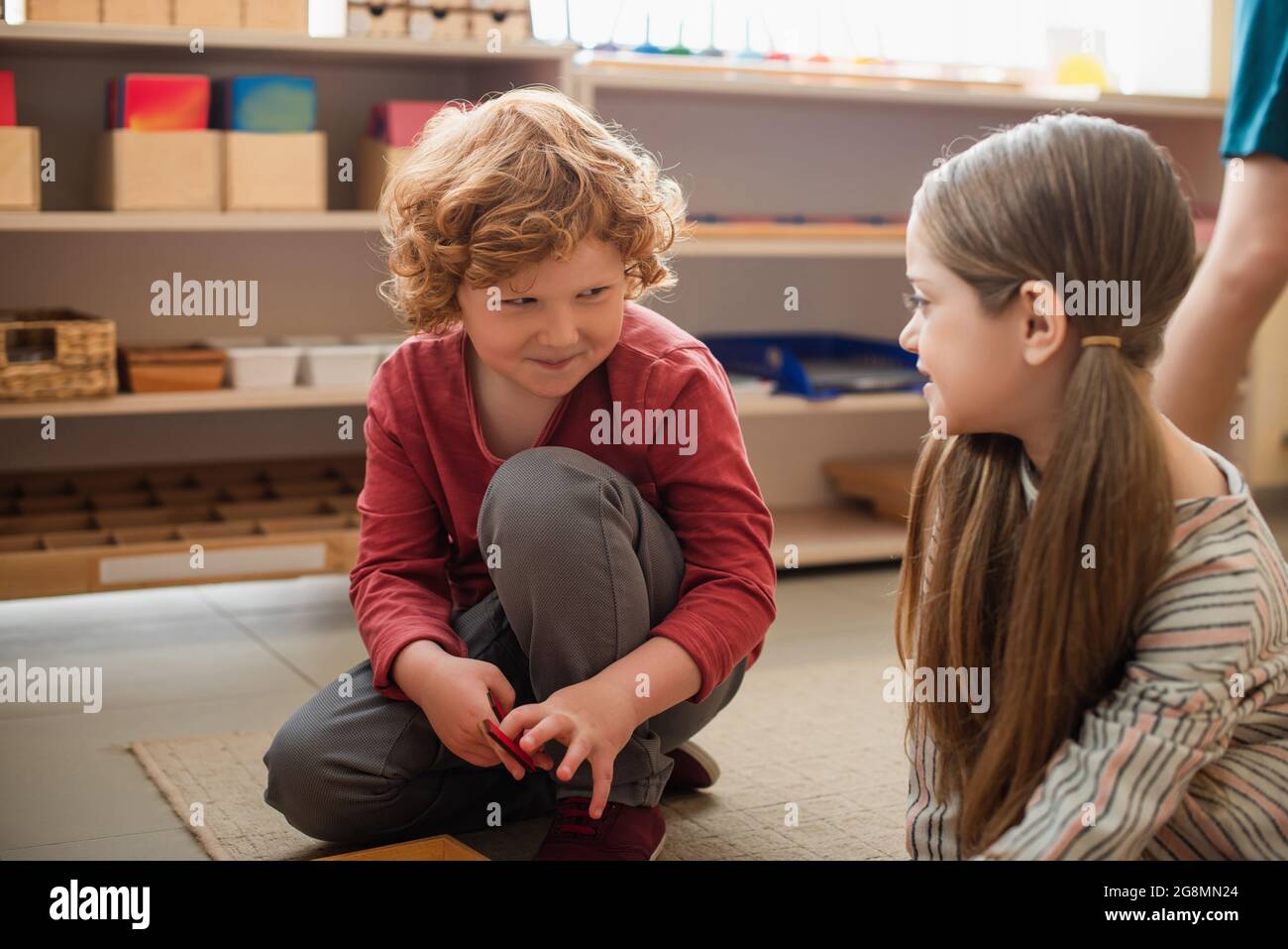 On classroom floor group kindergarten hi-res stock photography and ...