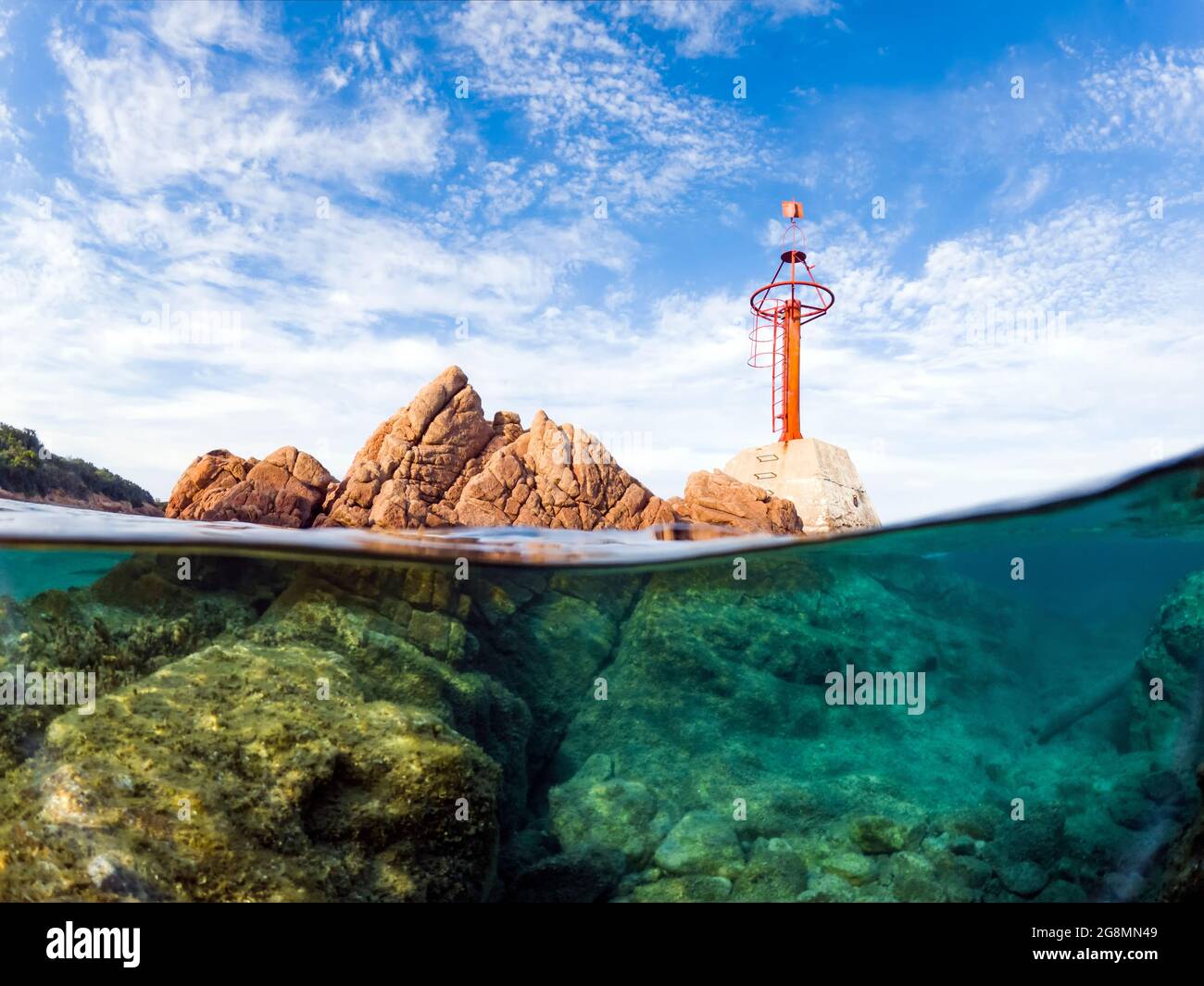 Split-shot, over-under shot. Stunning view of half underwater half sky ...