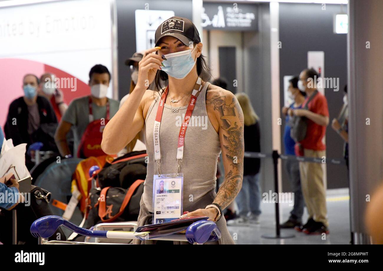 Tokyo, Japan. 21st July, 2021. Canadian pole vaulter ANICKA NEWELL ...