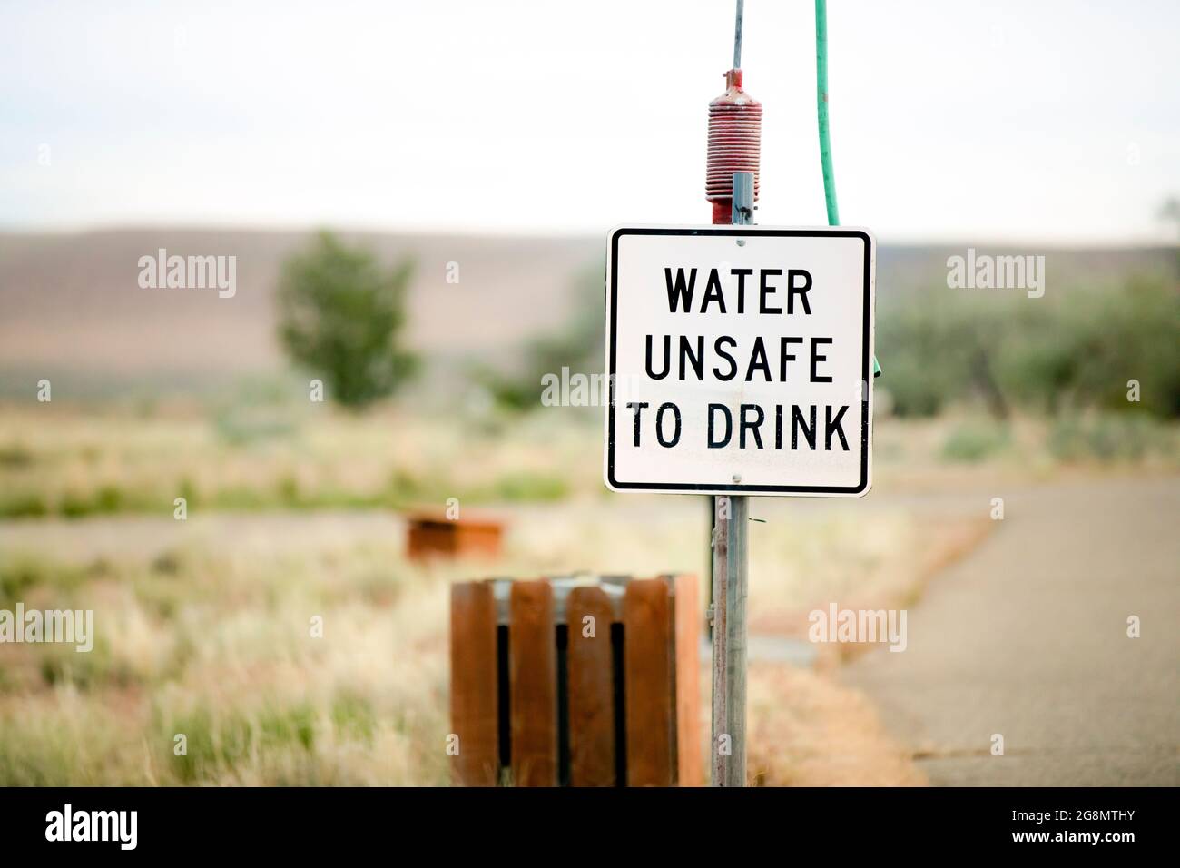 Unsafe site hi-res stock photography and images - Alamy