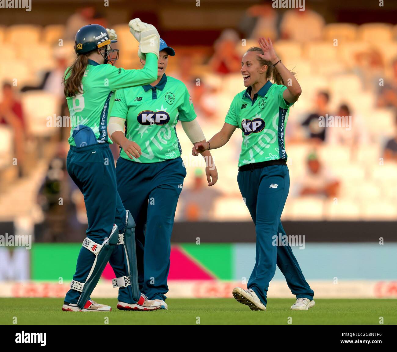 21 July, 2021. London, UK. Tash Farrant of The Oval Invincibles ...
