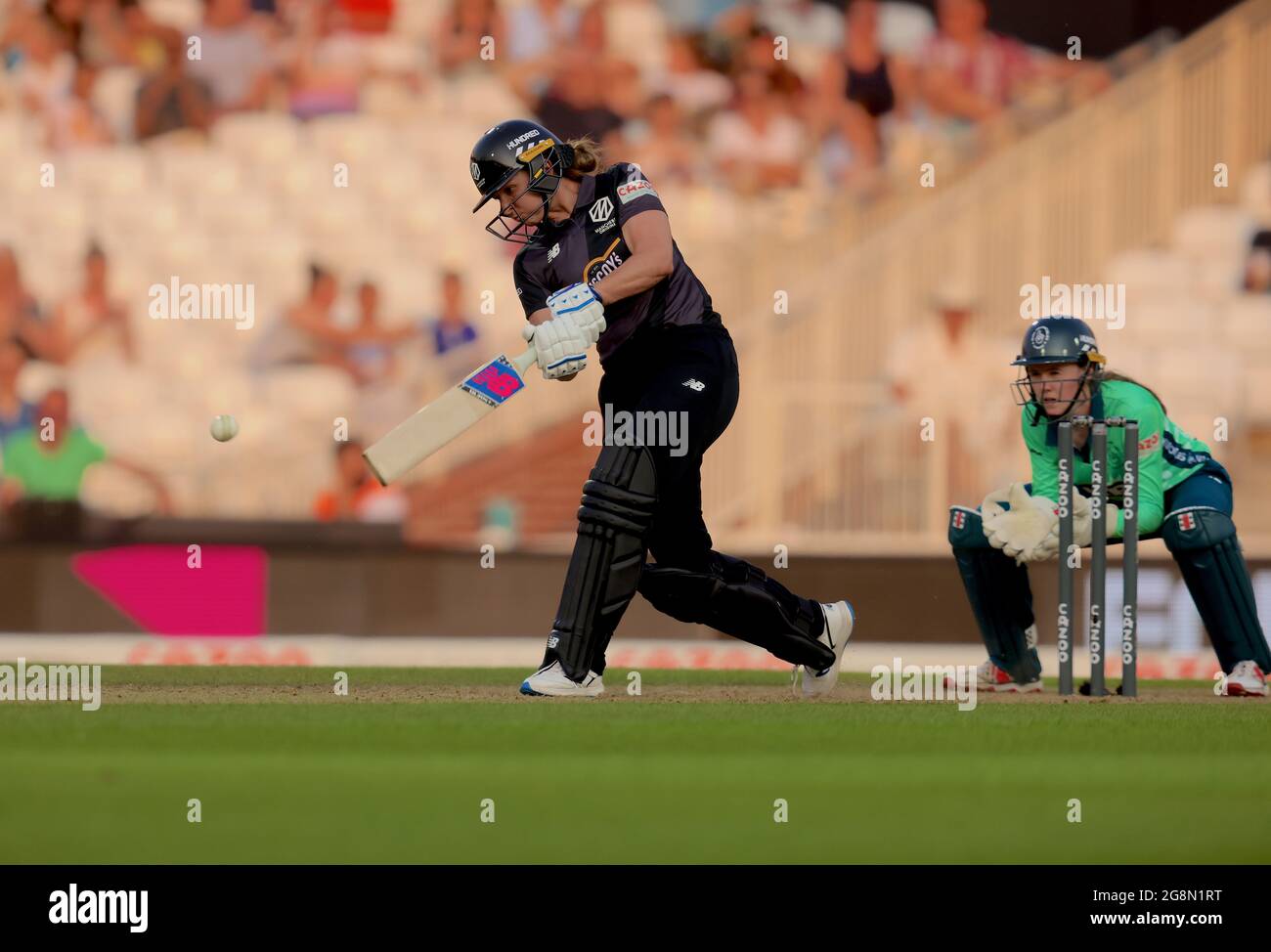 Kate cross cricket hi-res stock photography and images - Alamy
