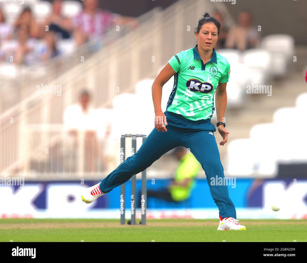 21 July, 2021. London, UK. Mady Villiers of The Oval Invincibles ...