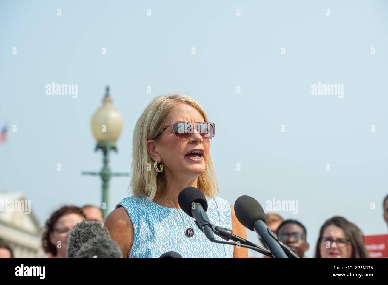 Mary e miller hi-res stock photography and images - Alamy