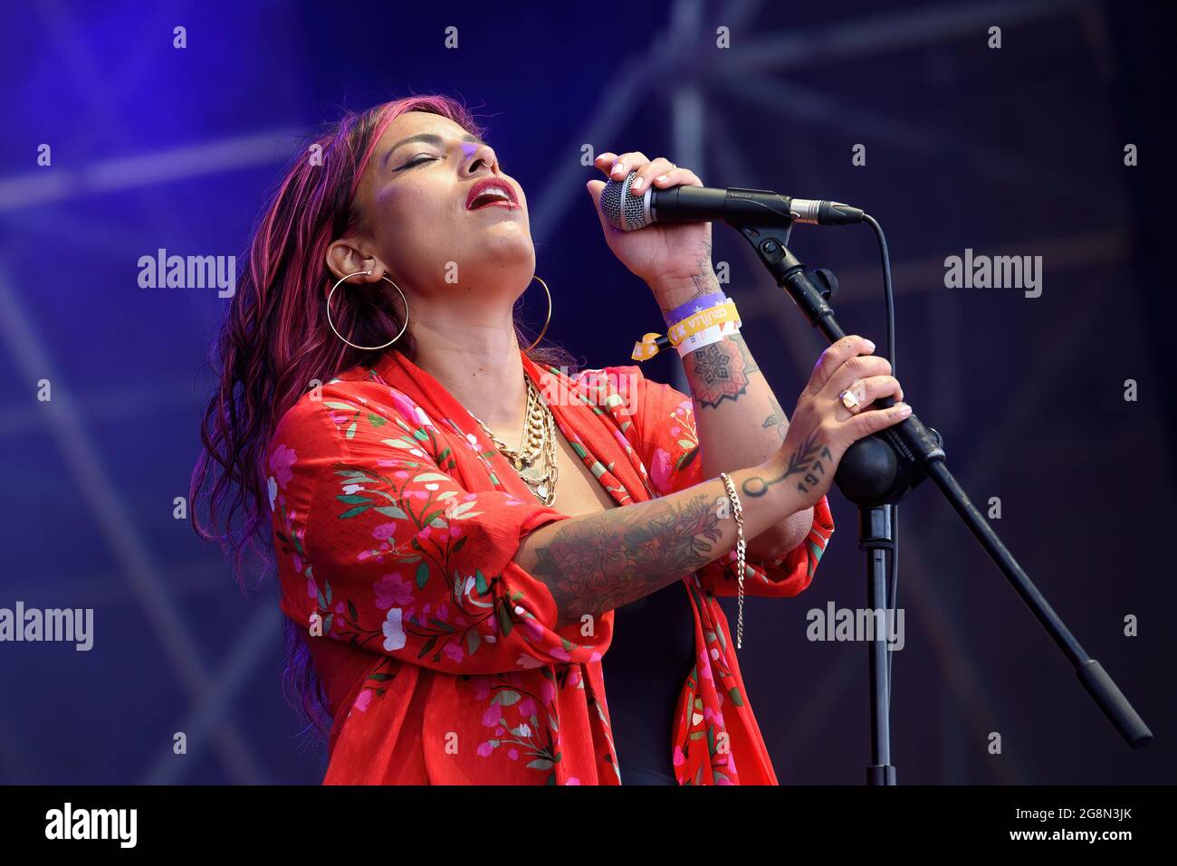 Anamaria tijoux merino hi-res stock photography and images - Alamy