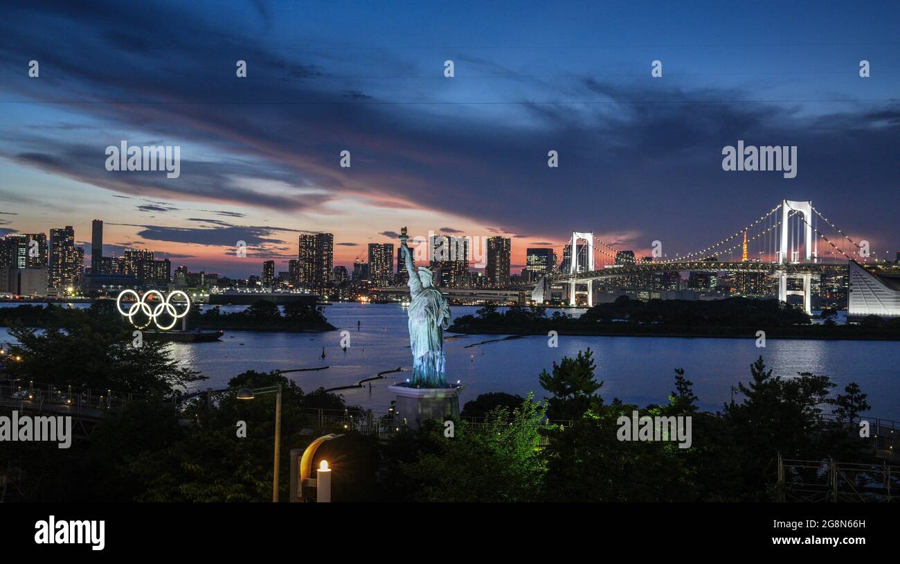 Tokyo. 21st July, 2021. Photo taken on July 21, 2021 shows the night ...
