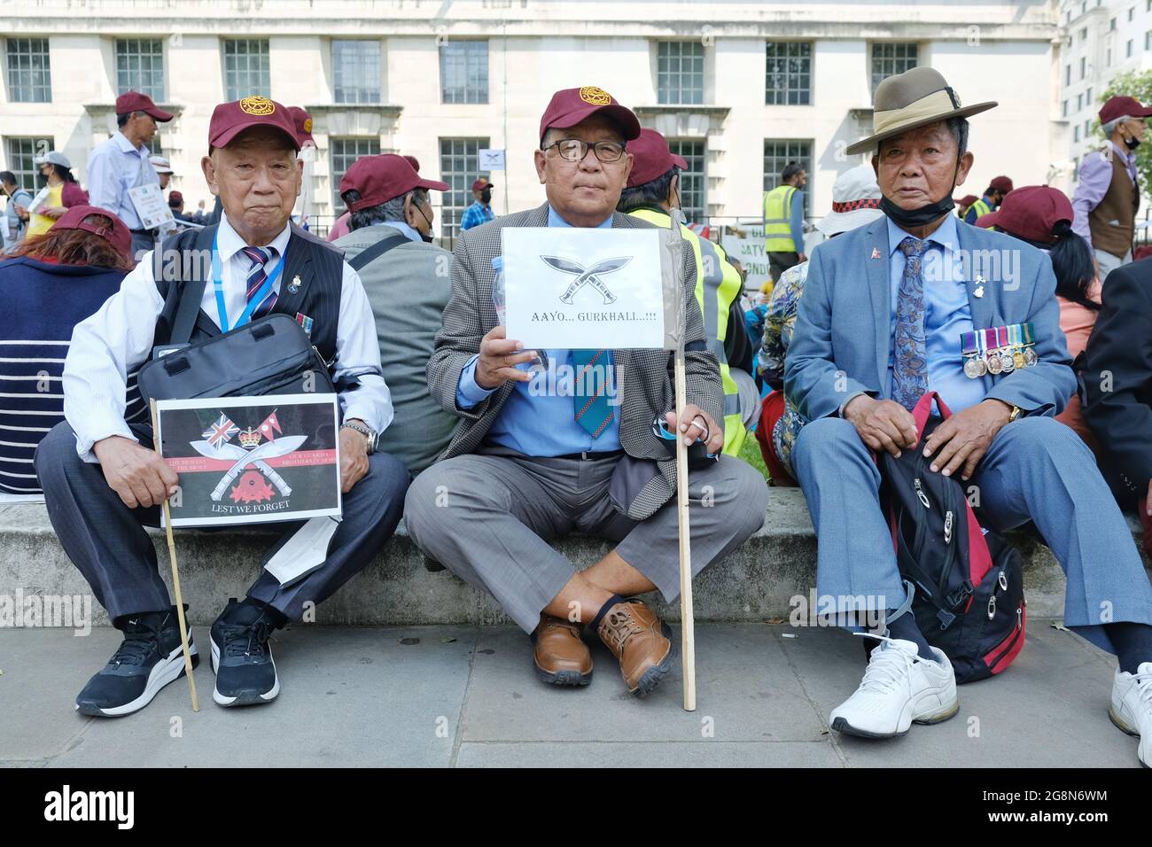 Gurkha veterans gather to protest in Westminsters for pension parity ...