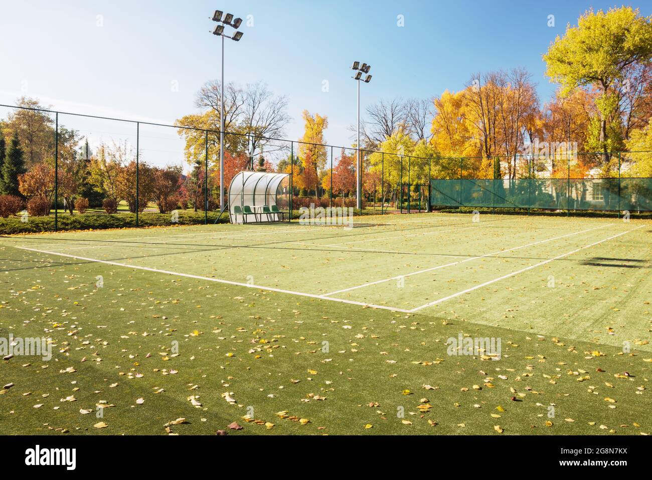 Tennis autumn hi-res stock photography and images - Alamy