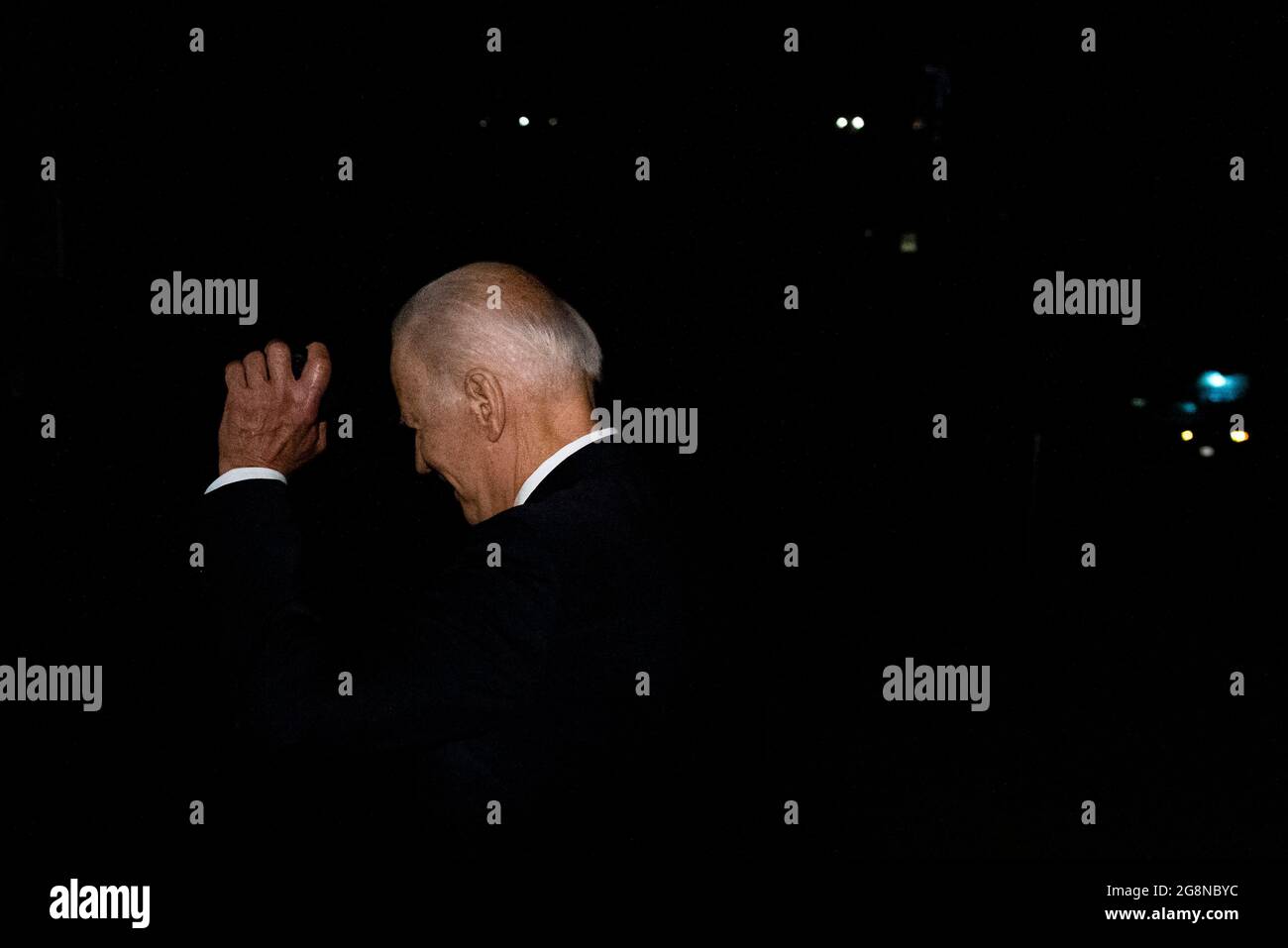 Ibew neca electrical training center hi-res stock photography and ...