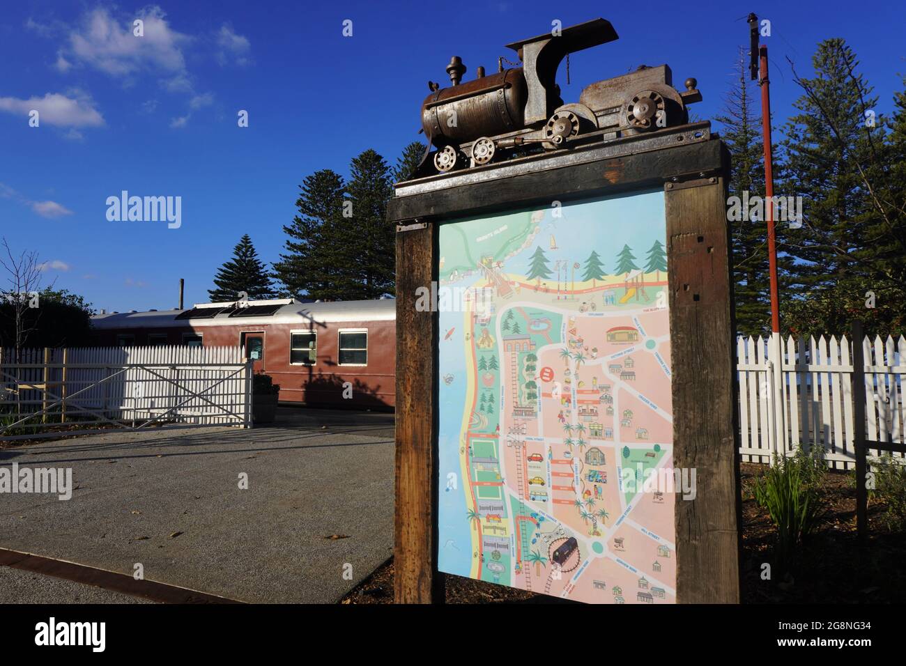 Town Map at Victor Harbor Railway Station Stock Photo - Alamy