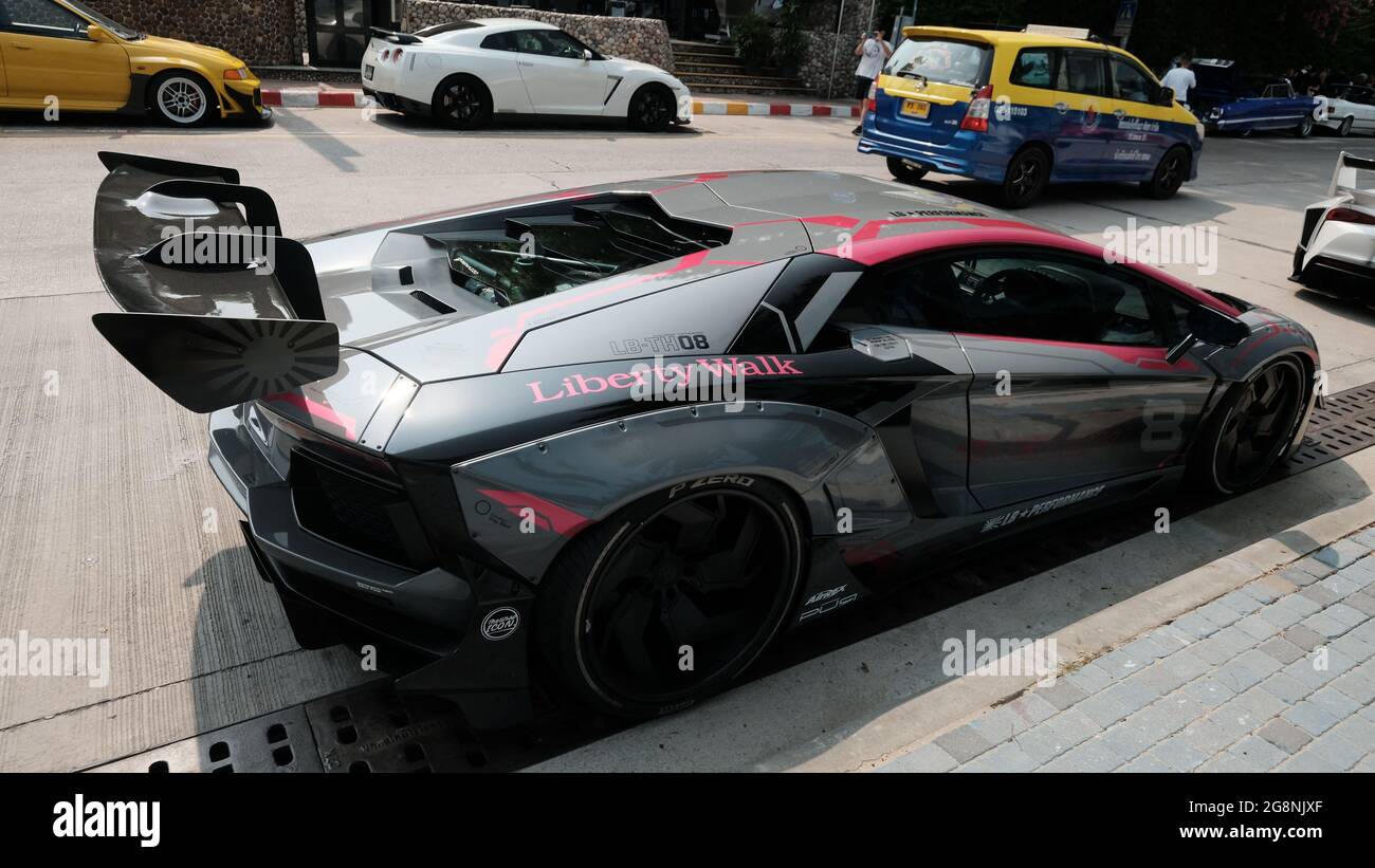 Collectable Classic Custom Car Chassis Show Friends in Pattaya Thailand ...