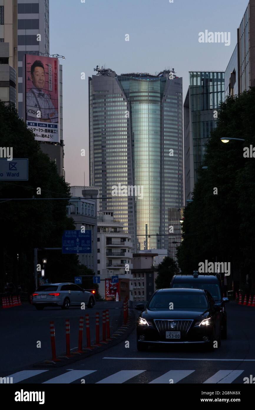 Roppongi towers hi-res stock photography and images - Alamy