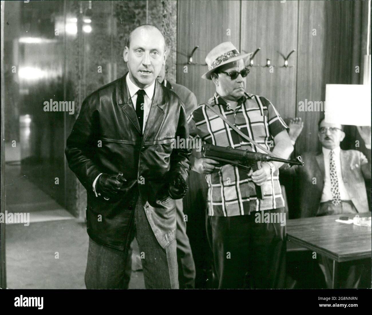 Plotzliches hi-res stock photography and images - Alamy