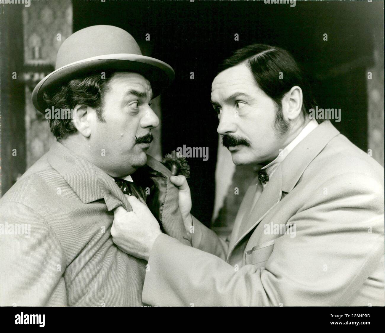 Szene mit Werner Riepel und Jochen Schenck aus der Aufführung von „Vier ...