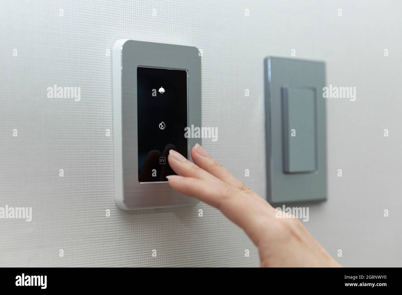 Life saving switch hi-res stock photography and images - Alamy