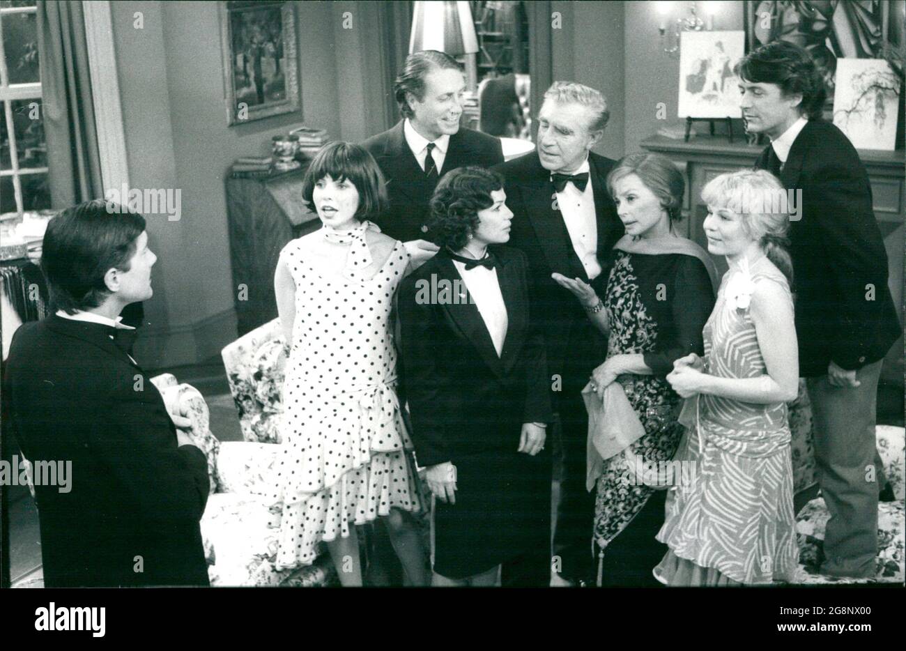 Von Links: Christian Wolff, Michaela May, Reiner Schöne, Hannelore ...