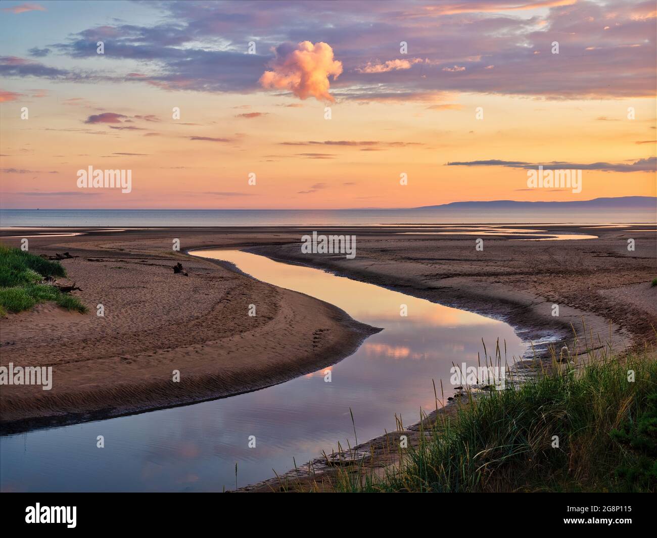 Troon beach hi-res stock photography and images - Alamy