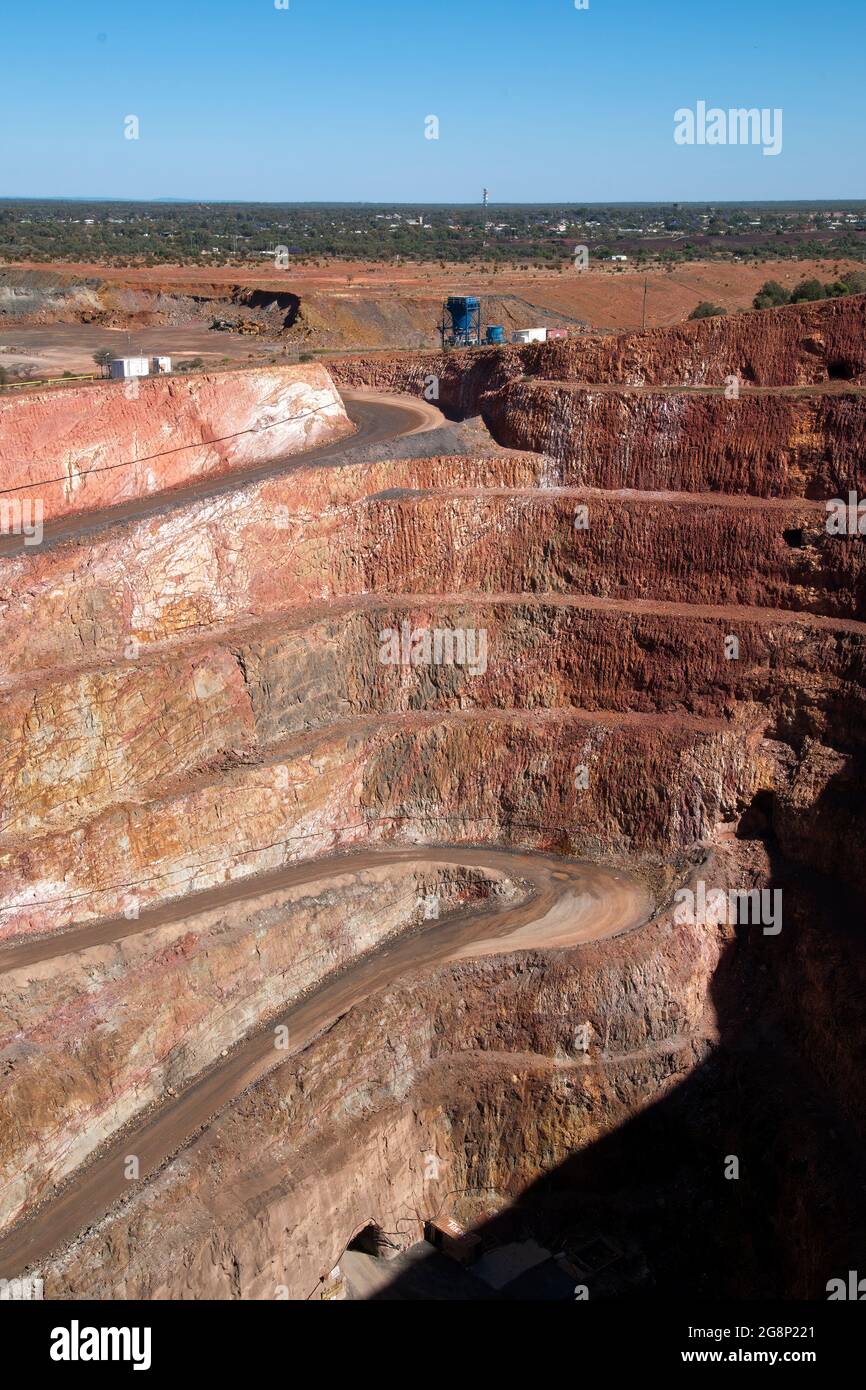 Copper Mine Operation High Resolution Stock Photography and Images - Alamy