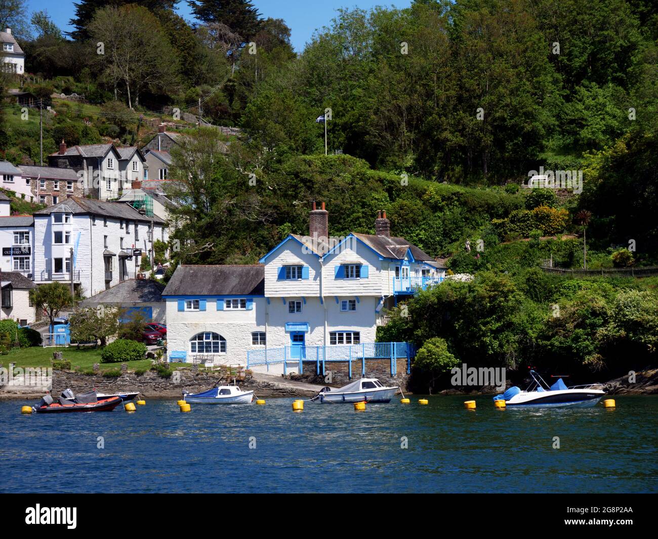 Ferryside and Bodinnick, Fowey, Cornwall. Former home of author Daphne ...