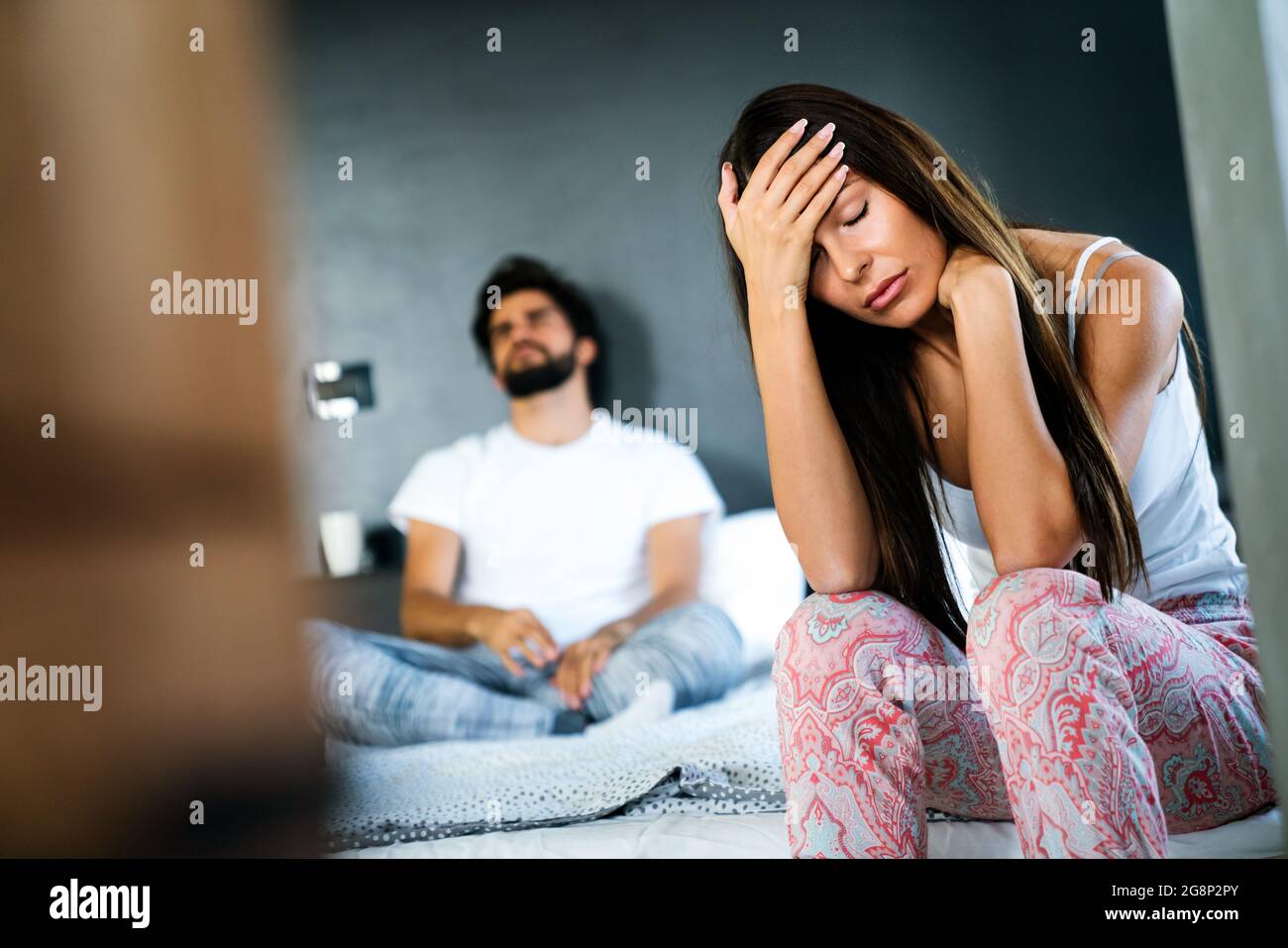 Frustrated couple arguing and having marriage problems Stock Photo - Alamy