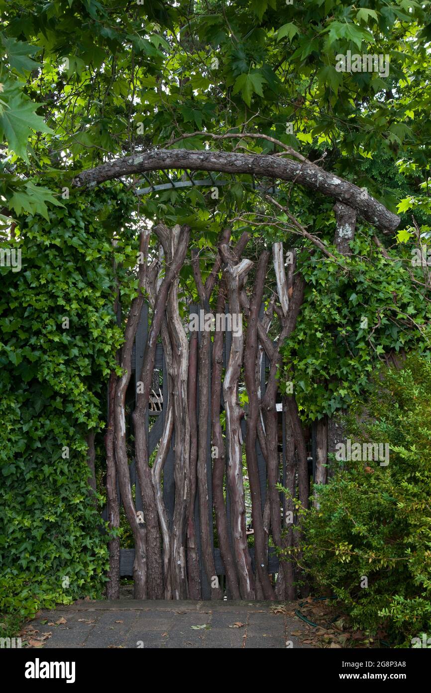 Berrima Australia, rustic garden gate made of sticks Stock Photo - Alamy