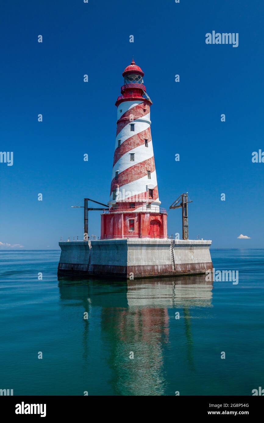 White Shoal Lighthouse - An offshore lighthouse on Lake Michigan Stock ...