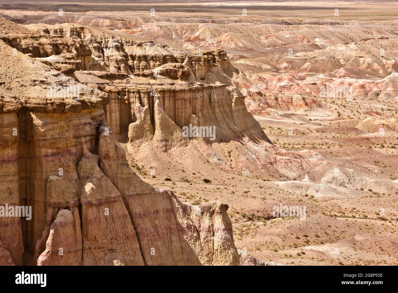 Mongolia Bike Challenge, Khuld to Tsagaan Suvarga, Mongolia, Central Asia, Asia Stock Photo - Alamy