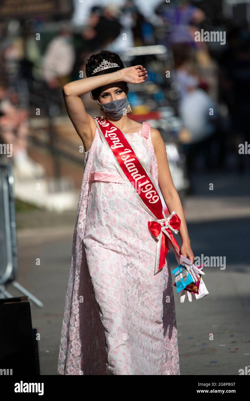 Glasgow, Scotland, UK. 21 July 2021. PICTURED: 1969 American style ...