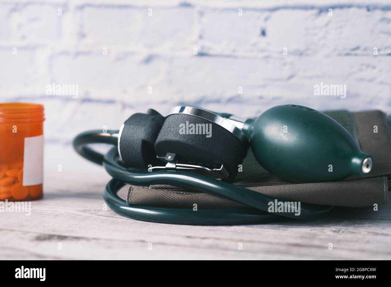 Pill machine hi-res stock photography and images - Alamy