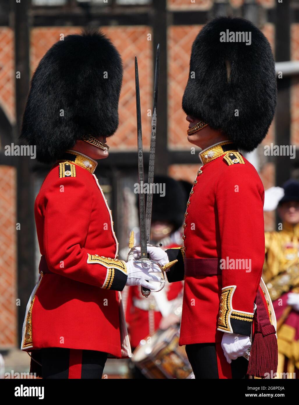 Grenadier guards officers hi-res stock photography and images - Alamy