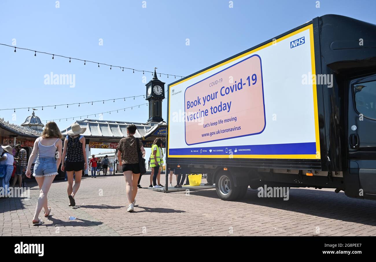 Nhs advertising hi-res stock photography and images - Alamy