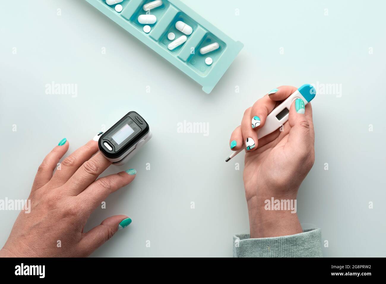 Oxygen saturation probe hi-res stock photography and images - Alamy